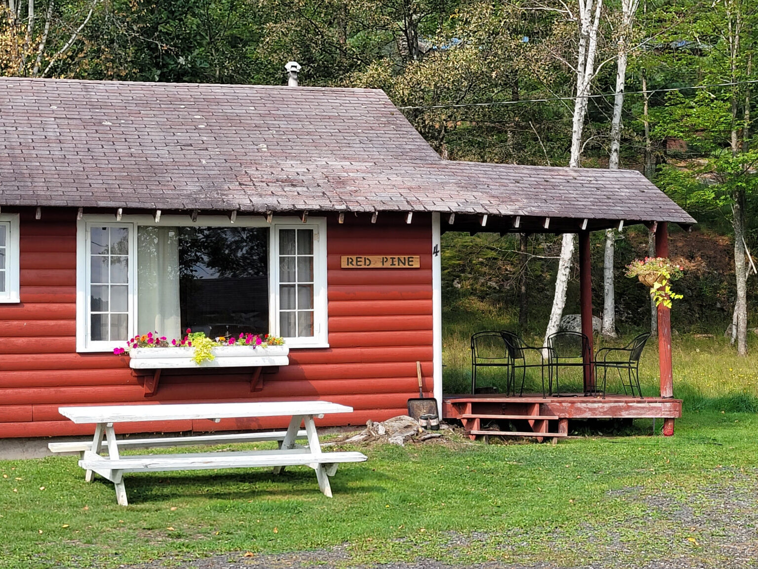 Red Pine Cabin - Scott's Peaceful Valley Resort